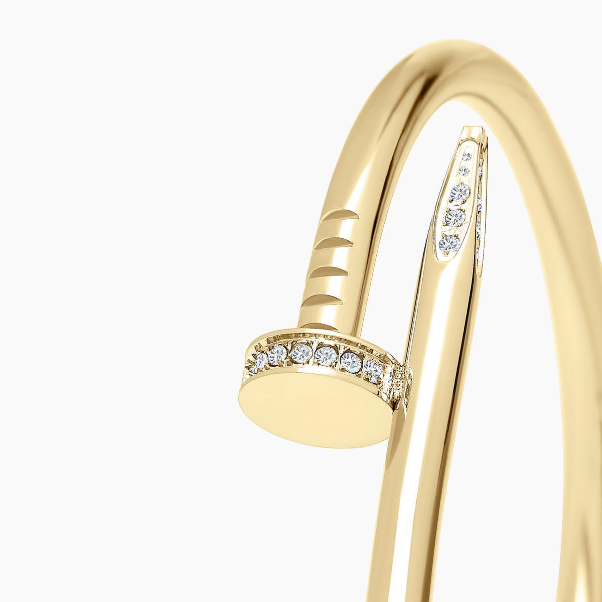 LARISA BANGLE – Fifth NYC